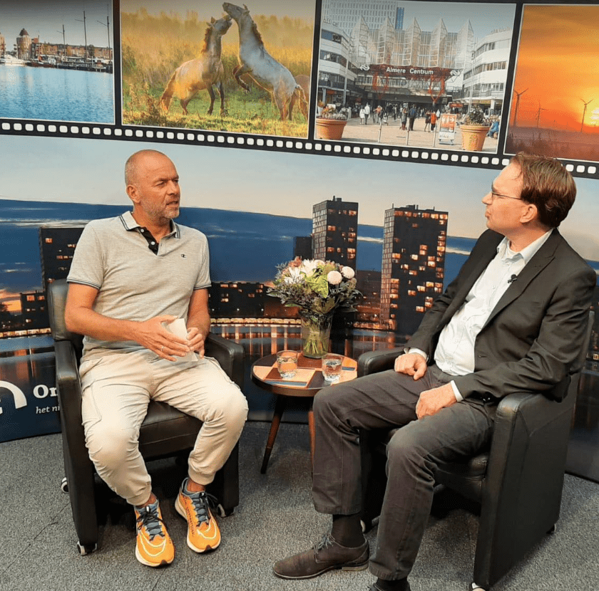 Een Goed Gesprek met wethouder Alexander Sprong | Video · Omroep Almere