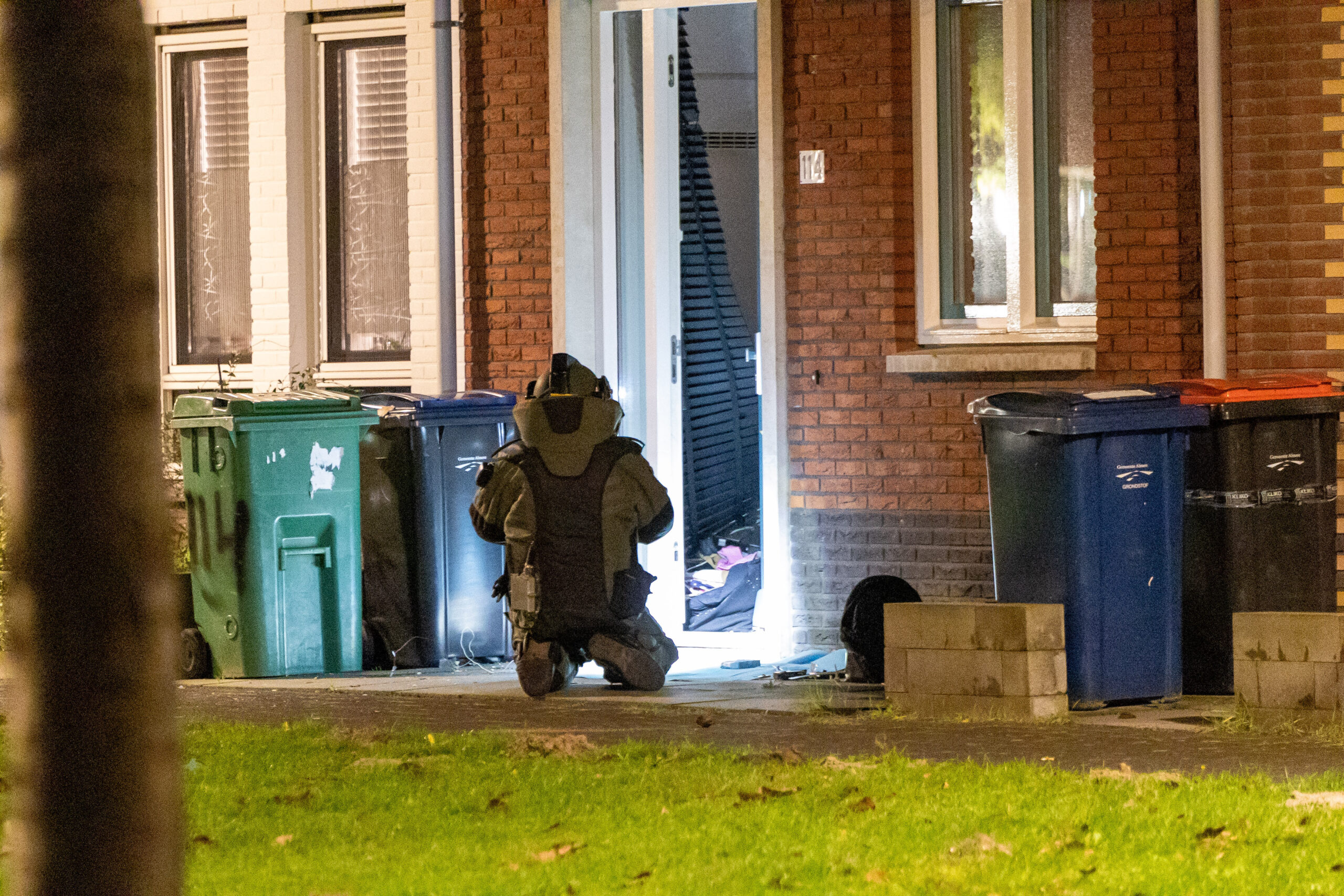 Woningen ontruimd na explosie in Poort | Update · Omroep Almere